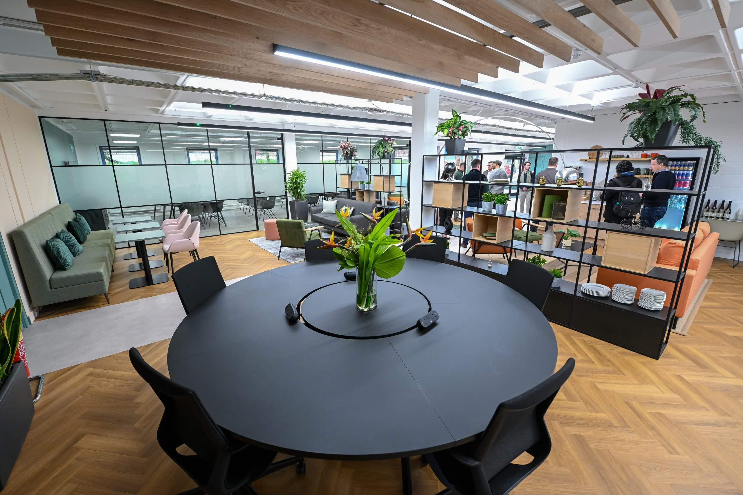 Meeting Room, Virtual and Private Office at Cambridge - eOffice.net